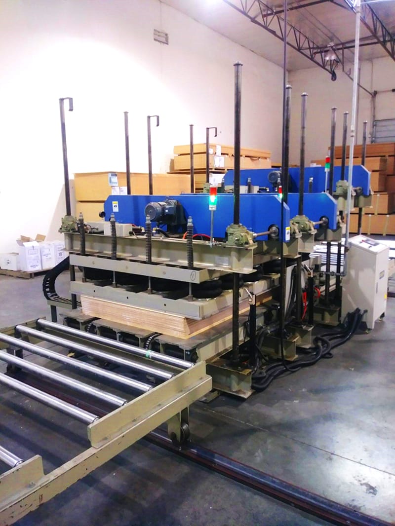 Hardwood & Reconstitued Wood Veneers in San Diego CA | Peterman Lumber